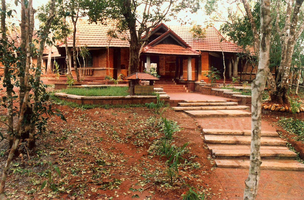 Sringeri Vedic Pathshala : Gayathri and Namith Architects